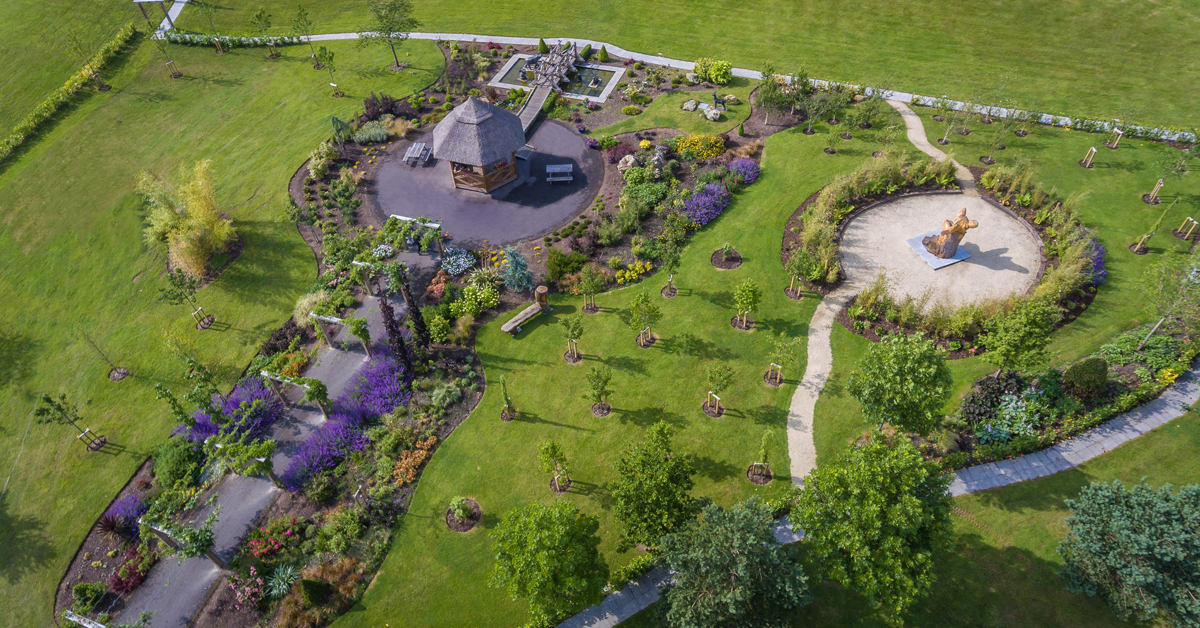 5 Reasons To Host A Post-Wedding Party